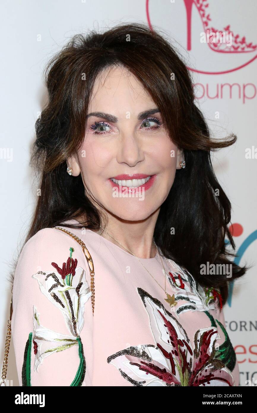 Robin mcgraw hi-res stock photography and images - Alamy