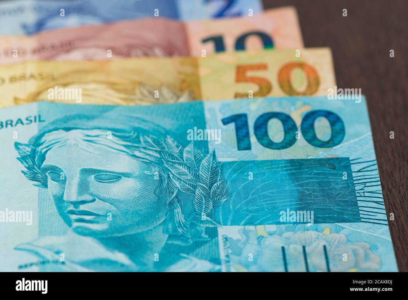 Closeup of varied values of Brazilian money Stock Photo - Alamy