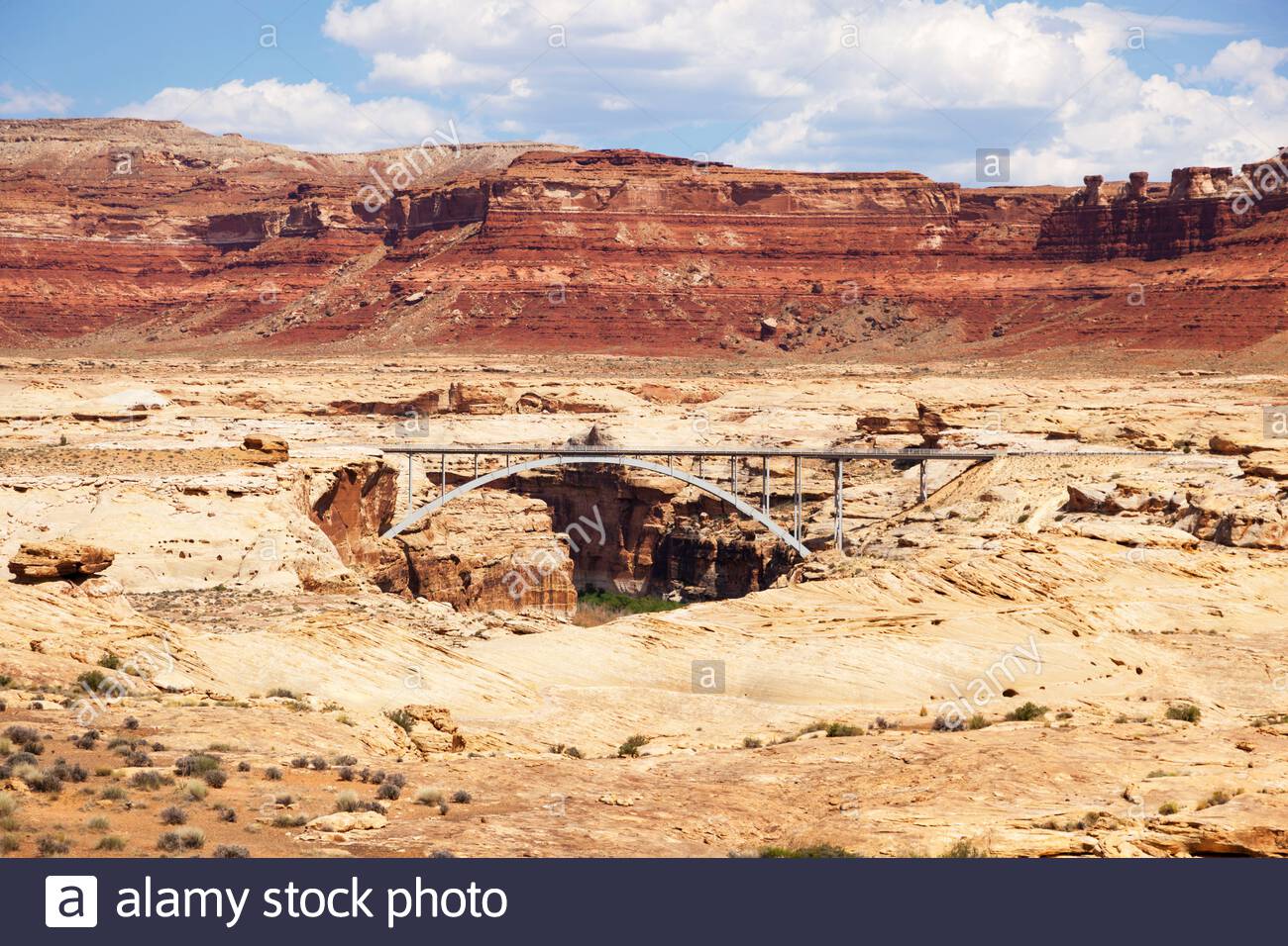 Spandrel Arch Bridge High Resolution Stock Photography and Images - Alamy