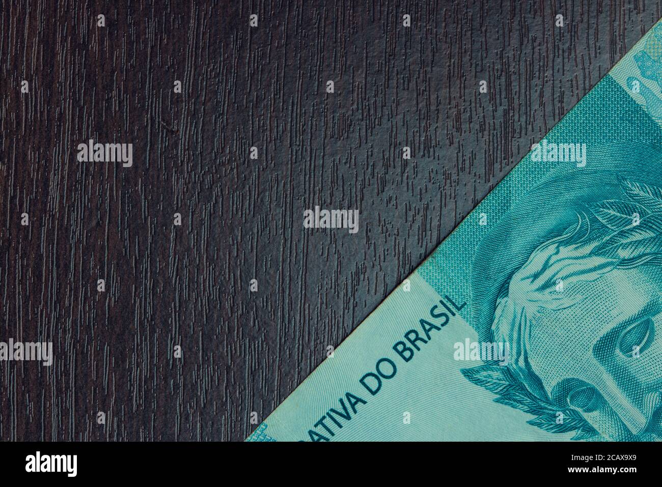 Closeup at 100 bill Brazilian money Stock Photo - Alamy