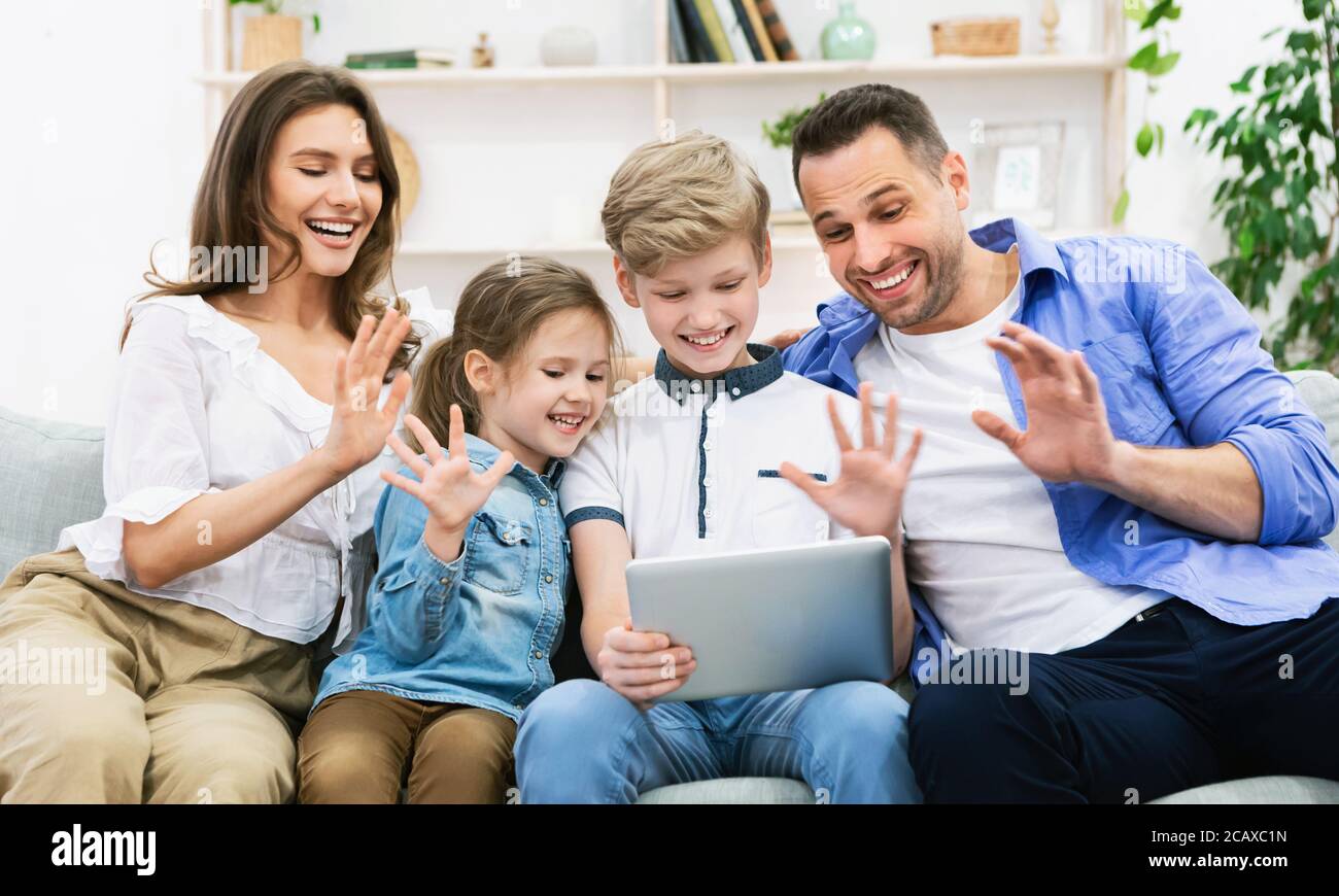 Family video call hi-res stock photography and images - Alamy