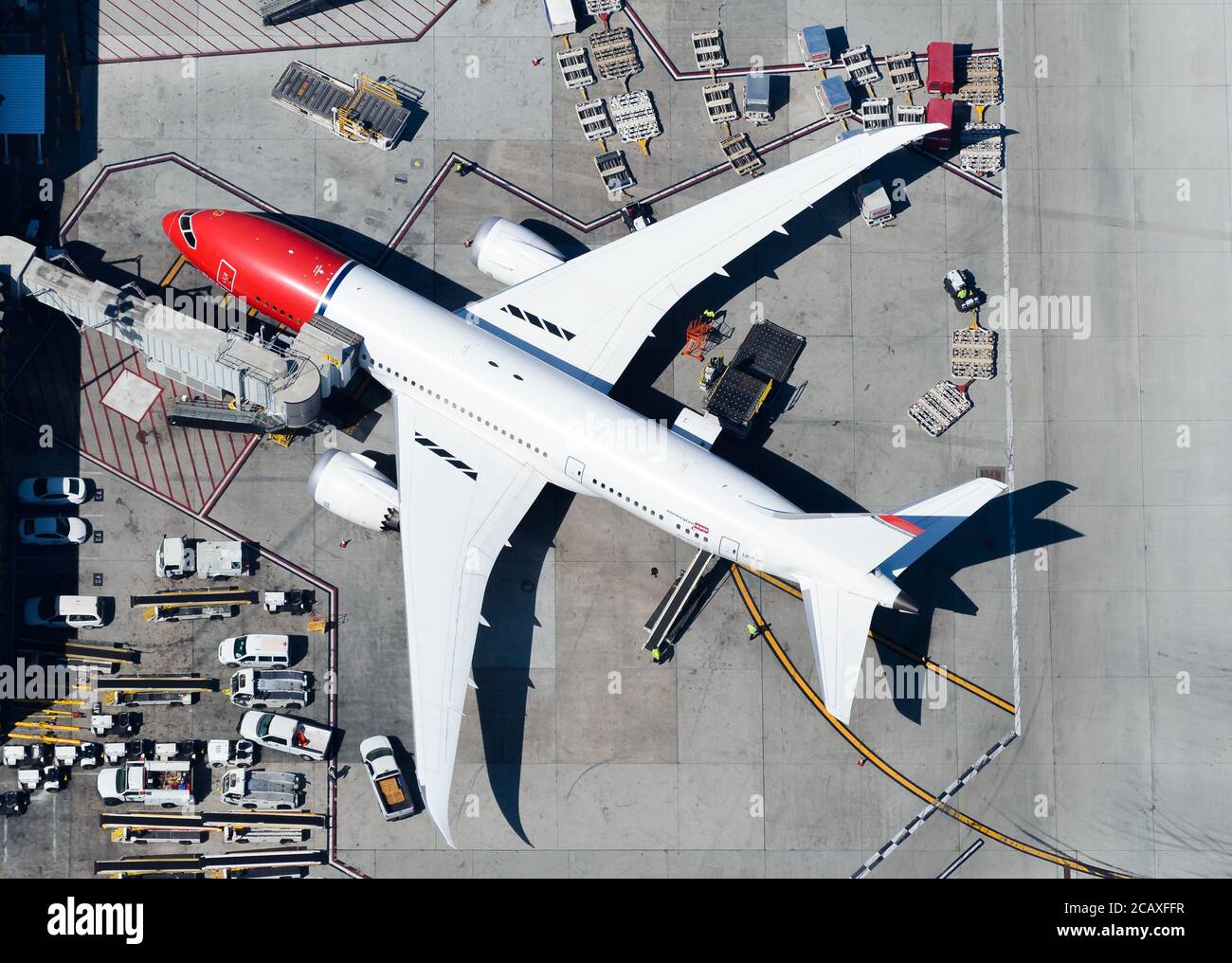 Norwegian Air Boeing 787 at LAX Airport docked to a jet bridge ...