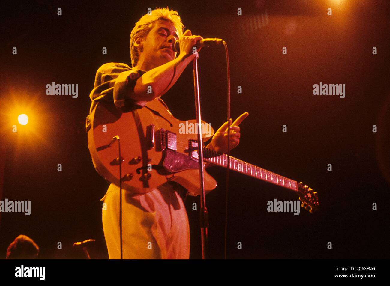 Nick heyward singer hi-res stock photography and images - Alamy