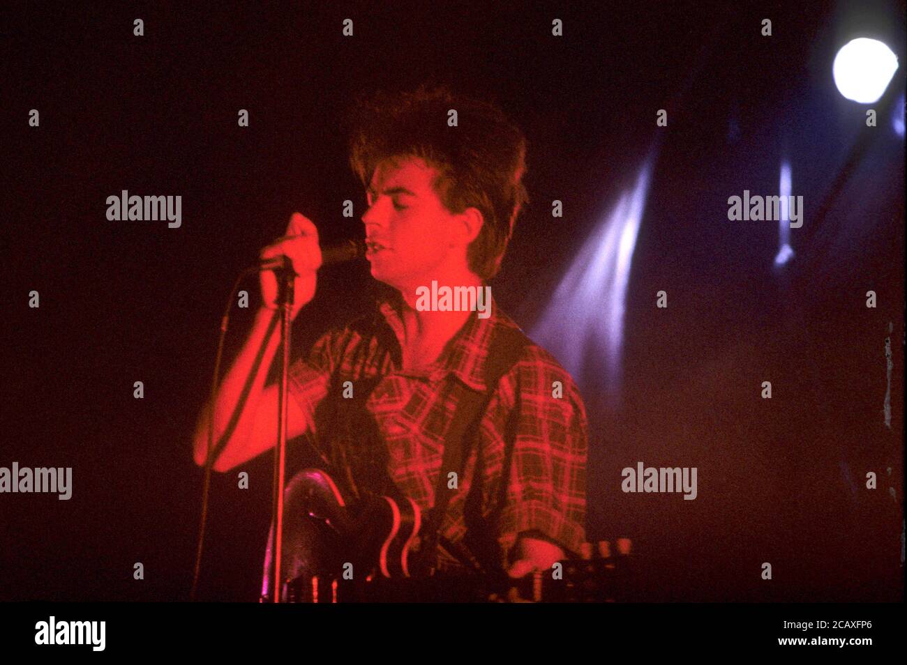 Echo and the bunnymen 1984 hi-res stock photography and images - Alamy