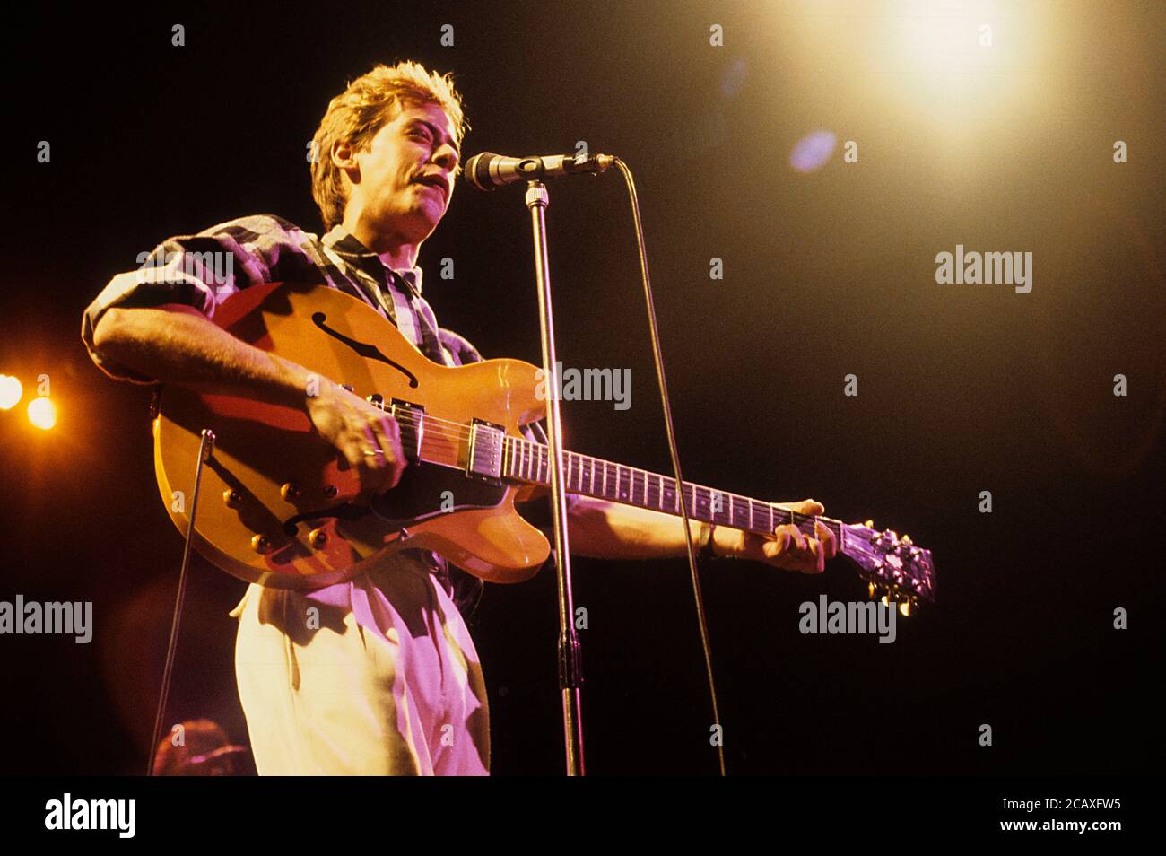 Nick heyward singer hi-res stock photography and images - Alamy