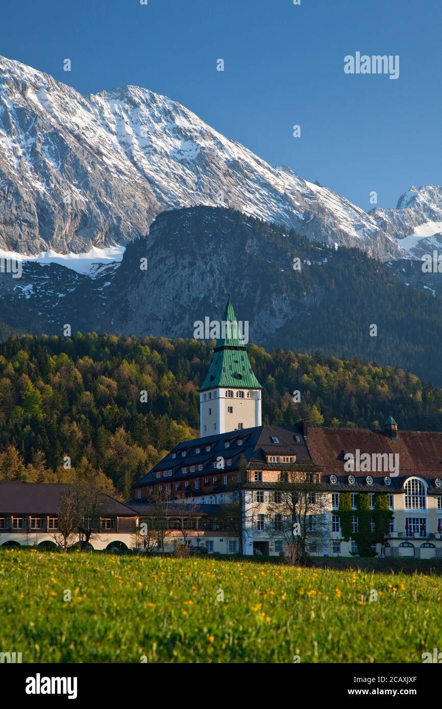 Mittenwald holiday hi-res stock photography and images - Alamy