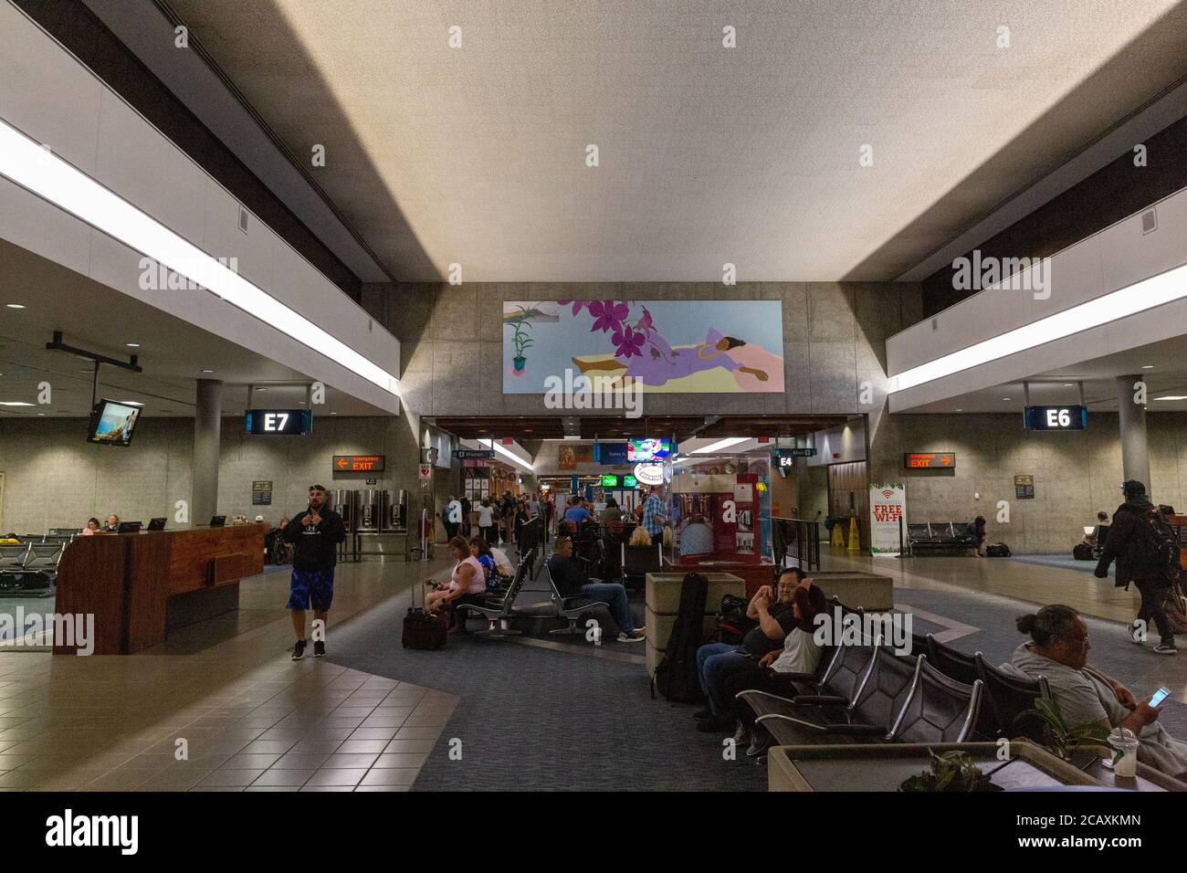 Concourse at Daniel K. Inouye International Airport Stock Photo - Alamy
