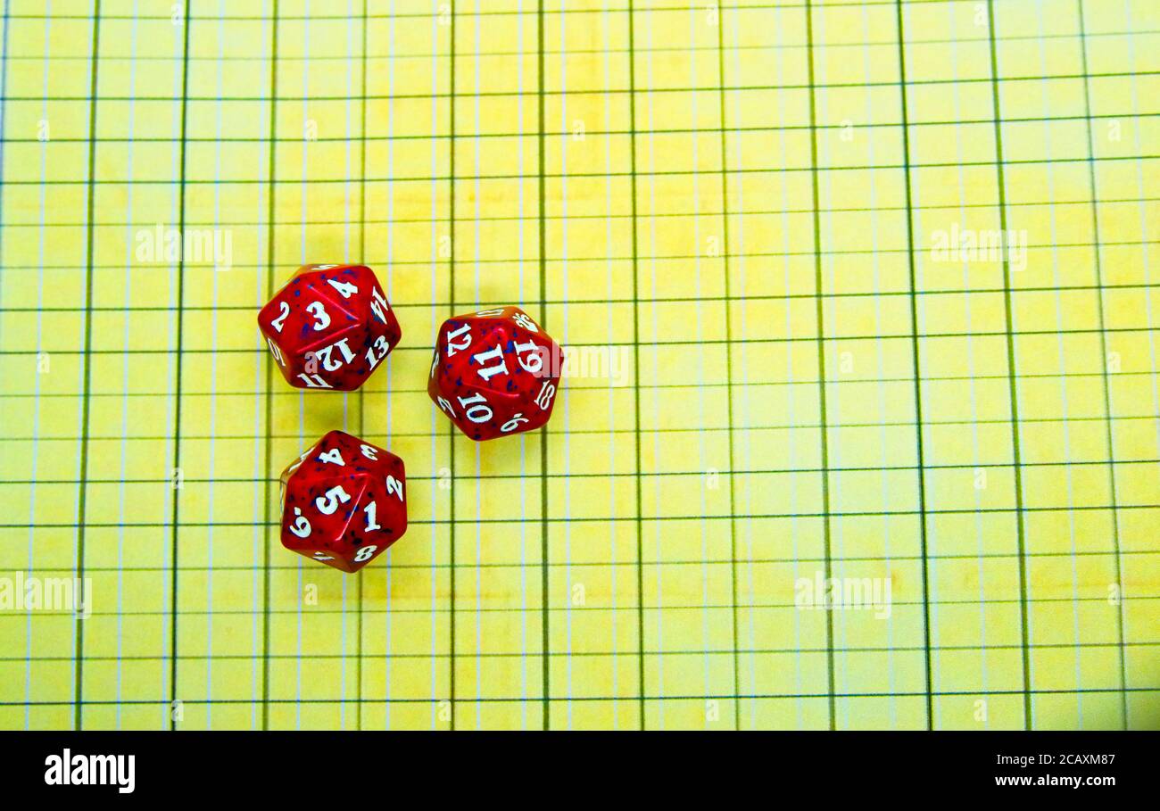 Three yellow dice hi-res stock photography and images - Alamy