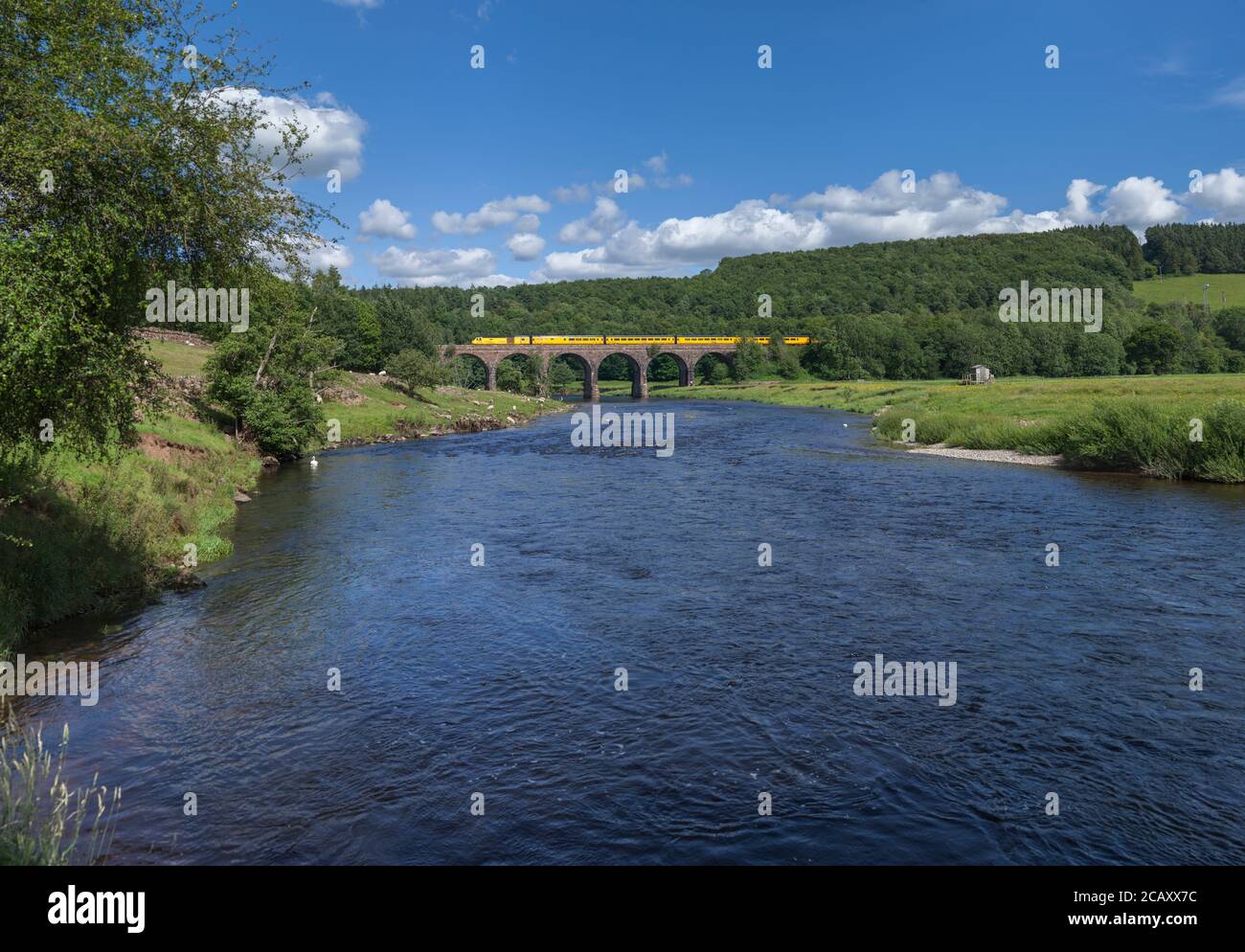 The Network Rail new measurement train crossing Eden Lacy viaduct ...