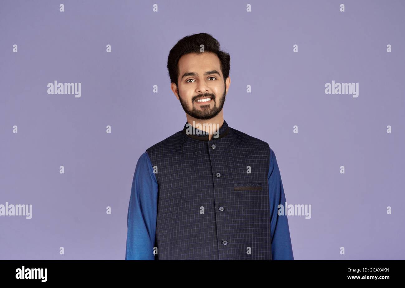 Indian man portrait hi-res stock photography and images - Alamy