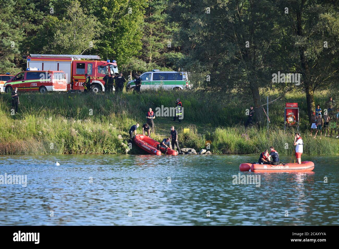 Large-scale operation, rescue operation at the Riemer See on August 10 ...