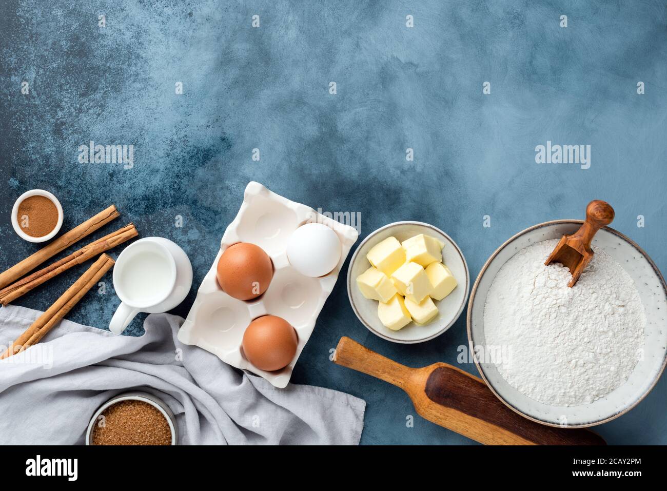 Cake ingredients hi-res stock photography and images - Alamy