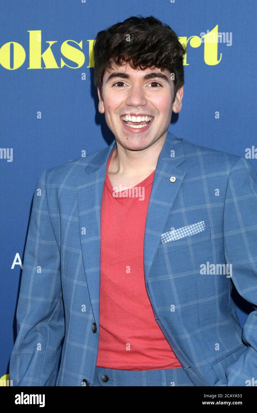 LOS ANGELES - MAY 13: Noah Galvin at the "Booksmart" Premiere at The ...