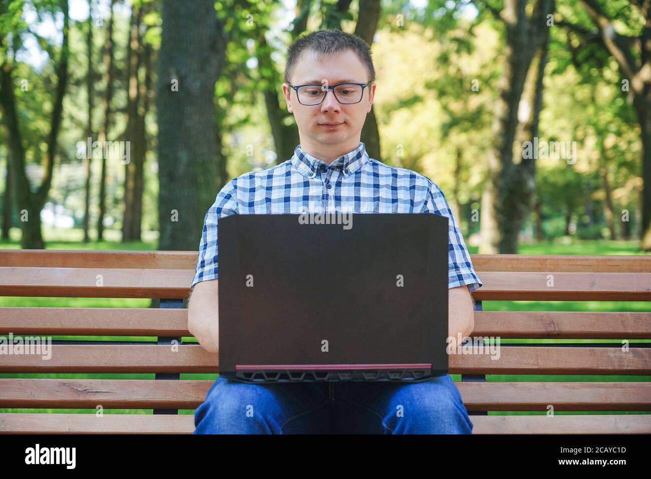 Work bench works hi-res stock photography and images - Alamy