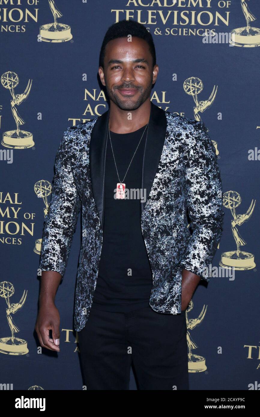 LOS ANGELES - MAY 1: Sean Dominic at the 2019 Daytime Emmy Nominees ...