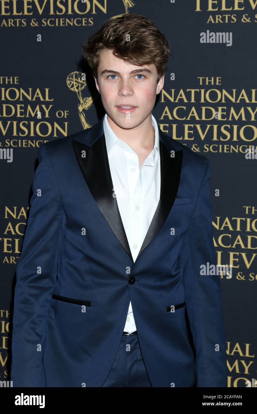 LOS ANGELES - MAY 1: William Lipton at the 2019 Daytime Emmy Nominees ...