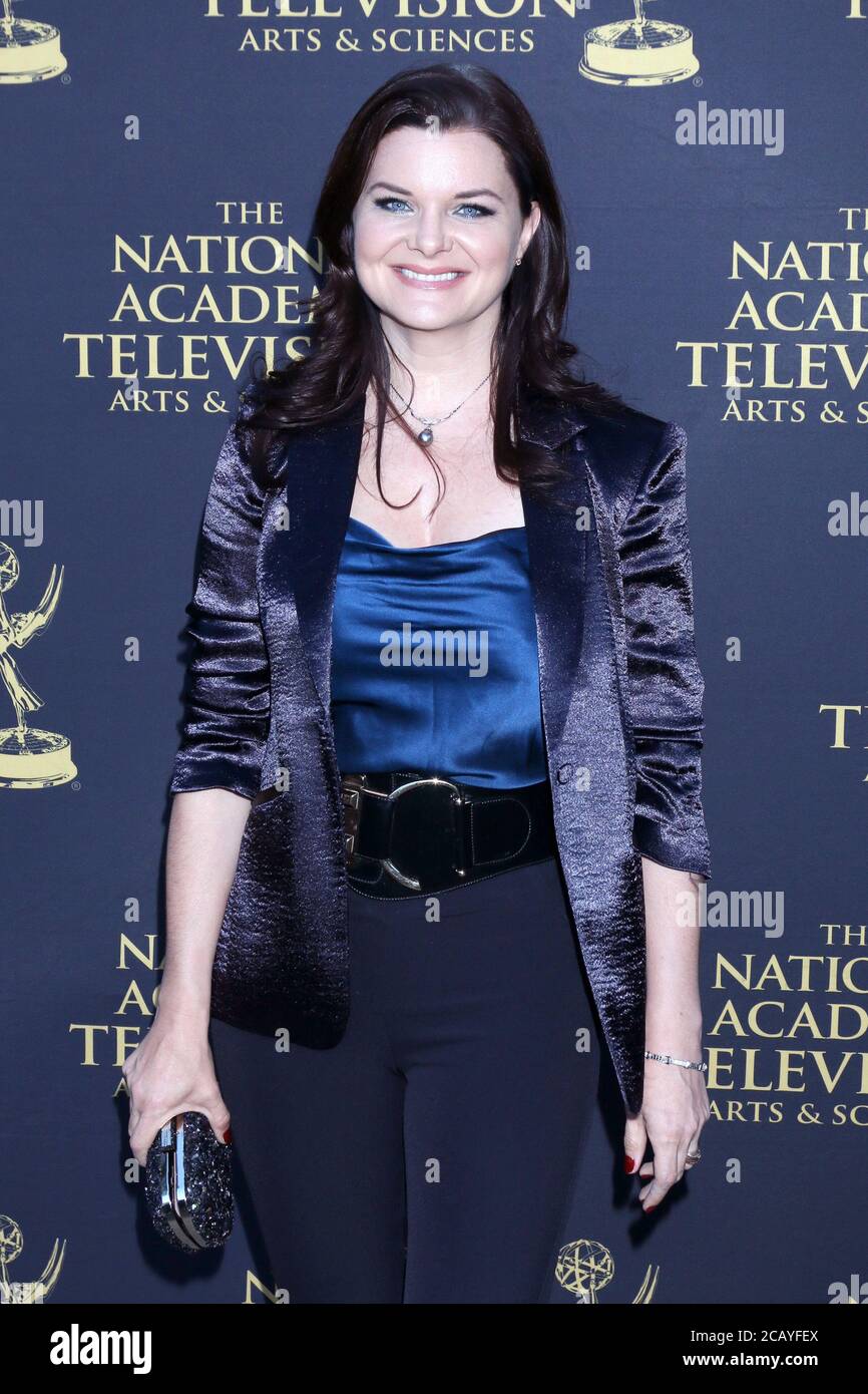 LOS ANGELES - MAY 1: Heather Tom at the 2019 Daytime Emmy Nominees ...
