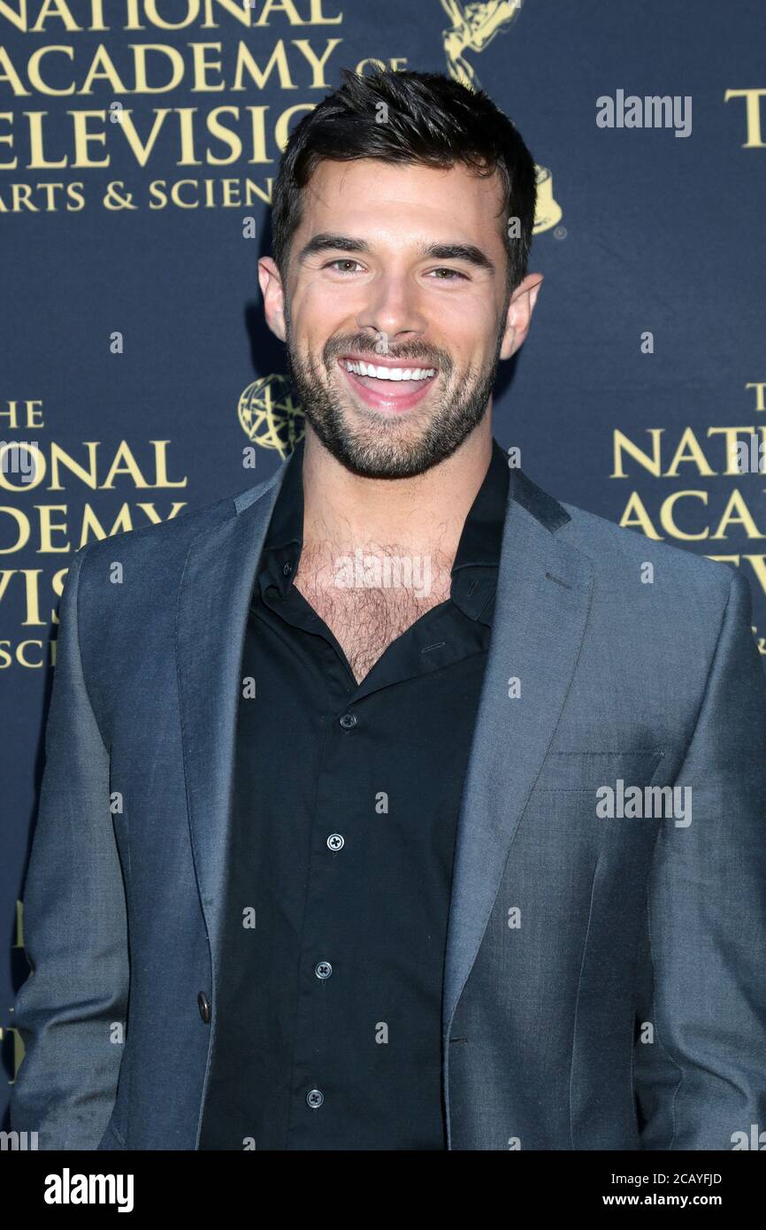 LOS ANGELES - MAY 1: Josh Swickard at the 2019 Daytime Emmy Nominees ...