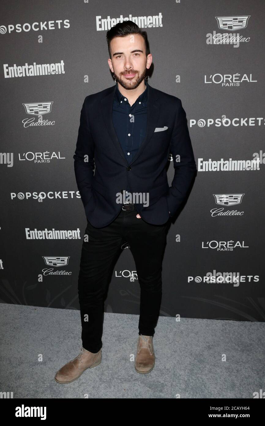 LOS ANGELES - JAN 26: Jeremy Parsons at the Entertainment Weekly SAG ...