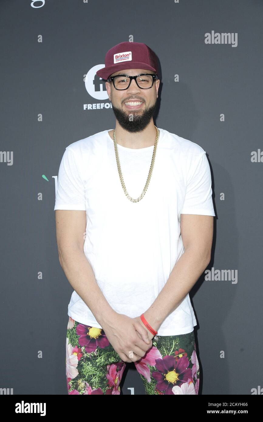 LOS ANGELES - SEP 17: Peter Saji at the POPSUGAR X ABC "Embrace Your ...