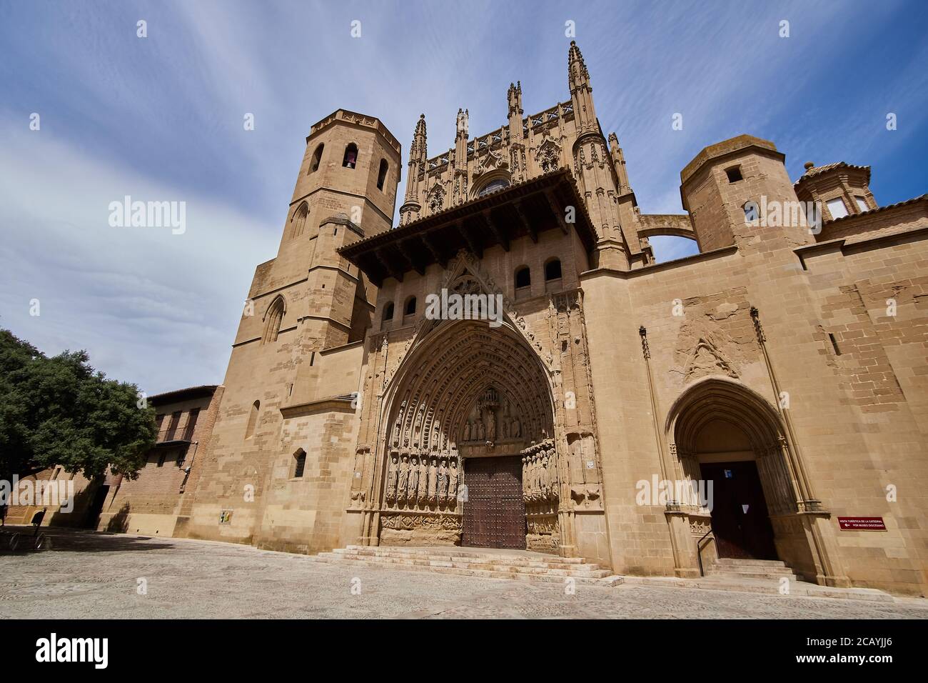 Huesca city hi-res stock photography and images - Alamy