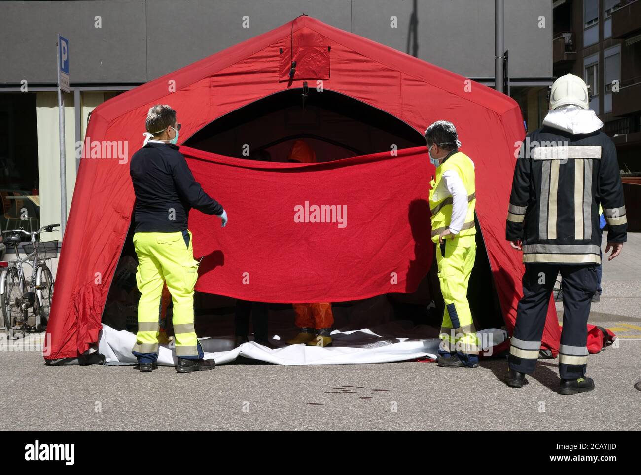 Triage tent camp for epidemy Corona Virus in the city, mobile medical ...