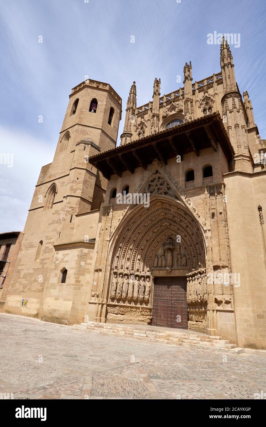 Huesca city hi-res stock photography and images - Alamy