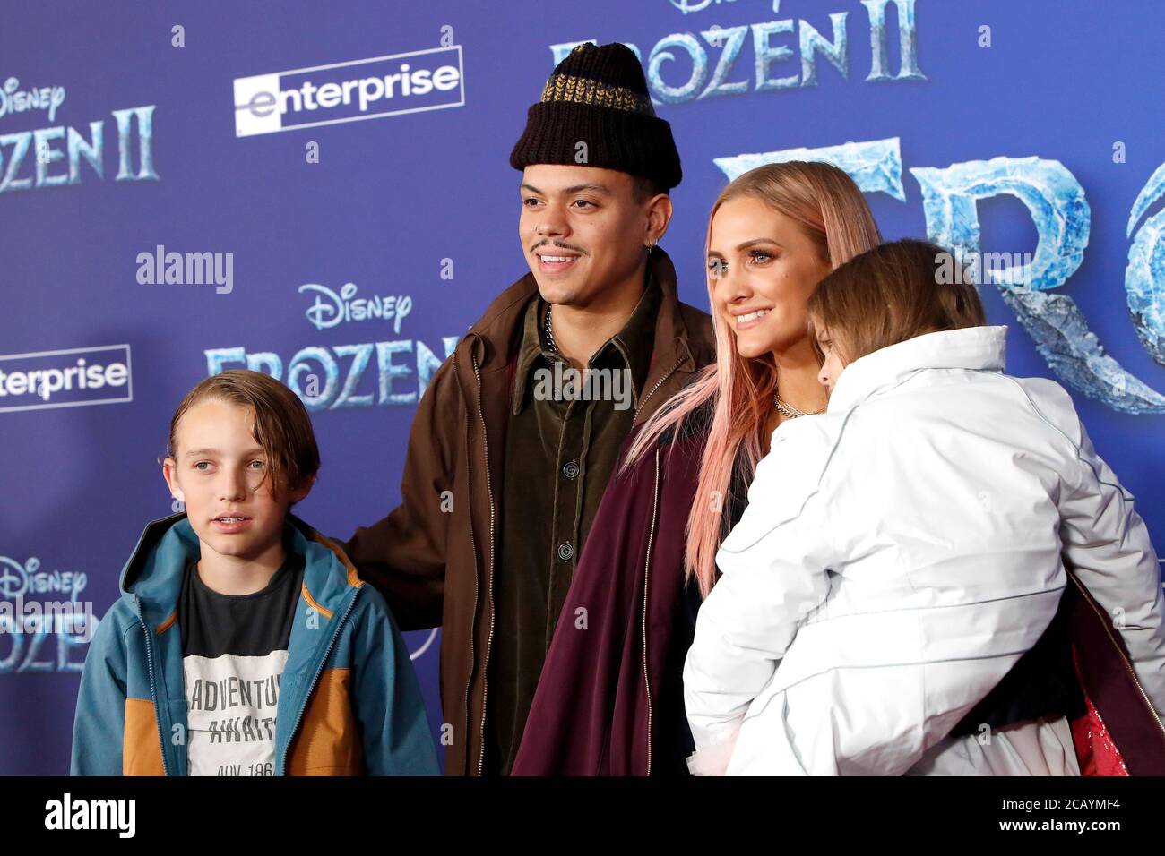 LOS ANGELES - NOV 7: Bronx Wentz, Evan Ross, Ashlee Simpson, Jagger ...