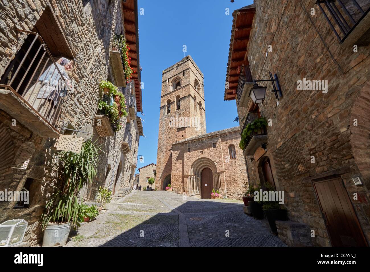 Town ainsa in province hi-res stock photography and images - Alamy
