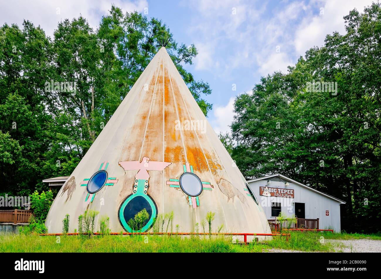 The Big Tepee barbecue restaurant, also called Big D’s Tepee, is ...