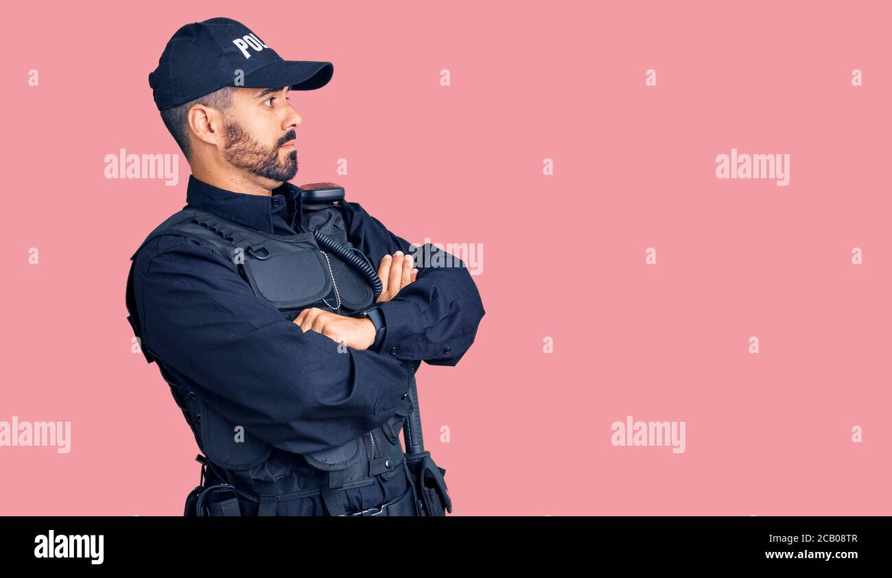 Police arms crossed hi-res stock photography and images - Alamy