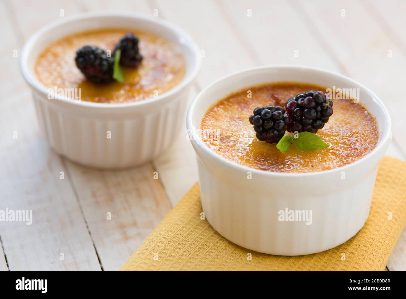 Creme colors hi-res stock photography and images - Alamy