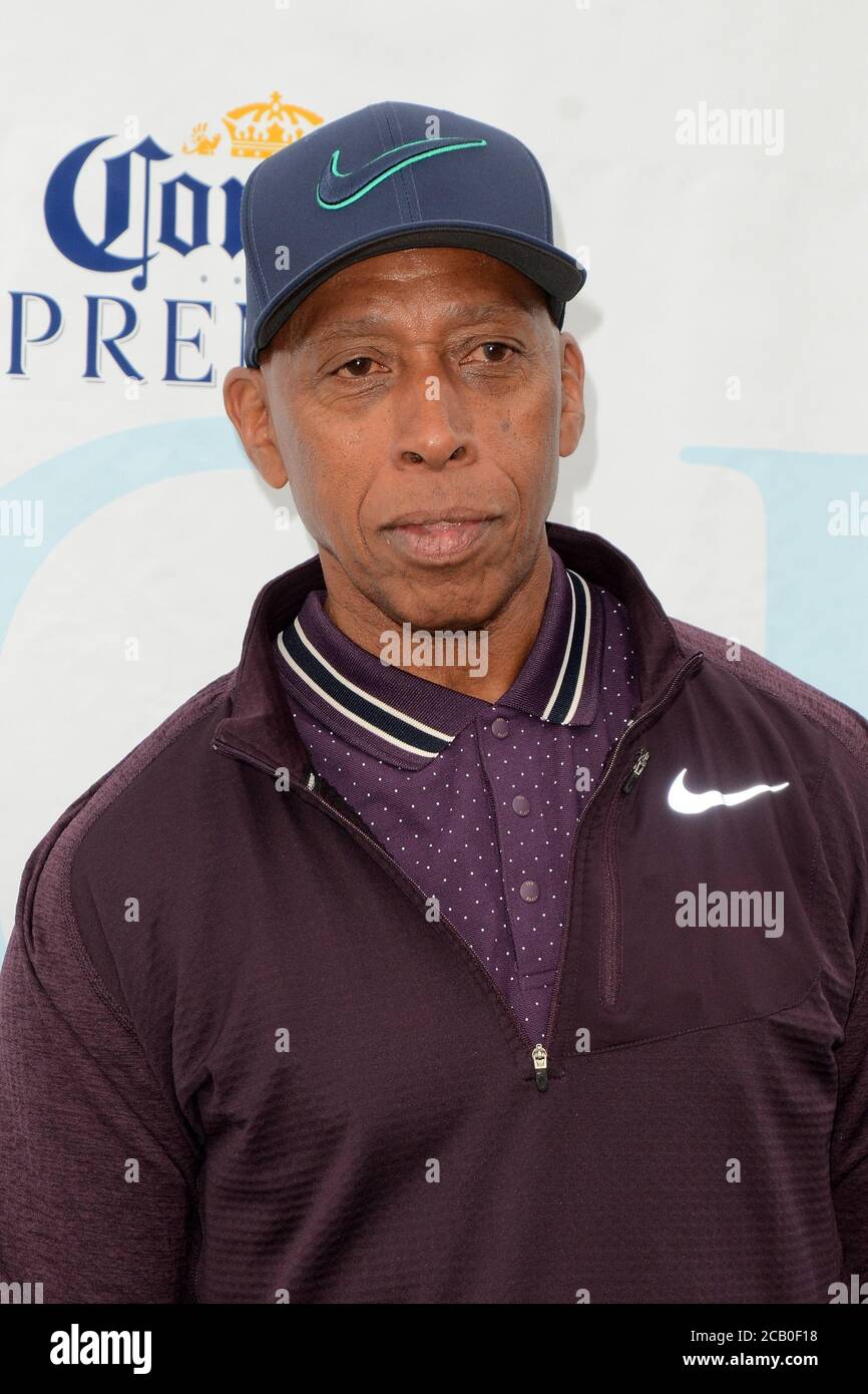 LOS ANGELES - MAY 6: Jeffrey Osborne at the George Lopez Golf ...