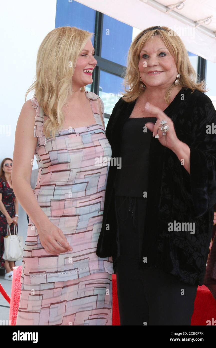 LOS ANGELES - AUG 29: Kirsten Dunst, Inez Rupprecht at the Kirsten ...