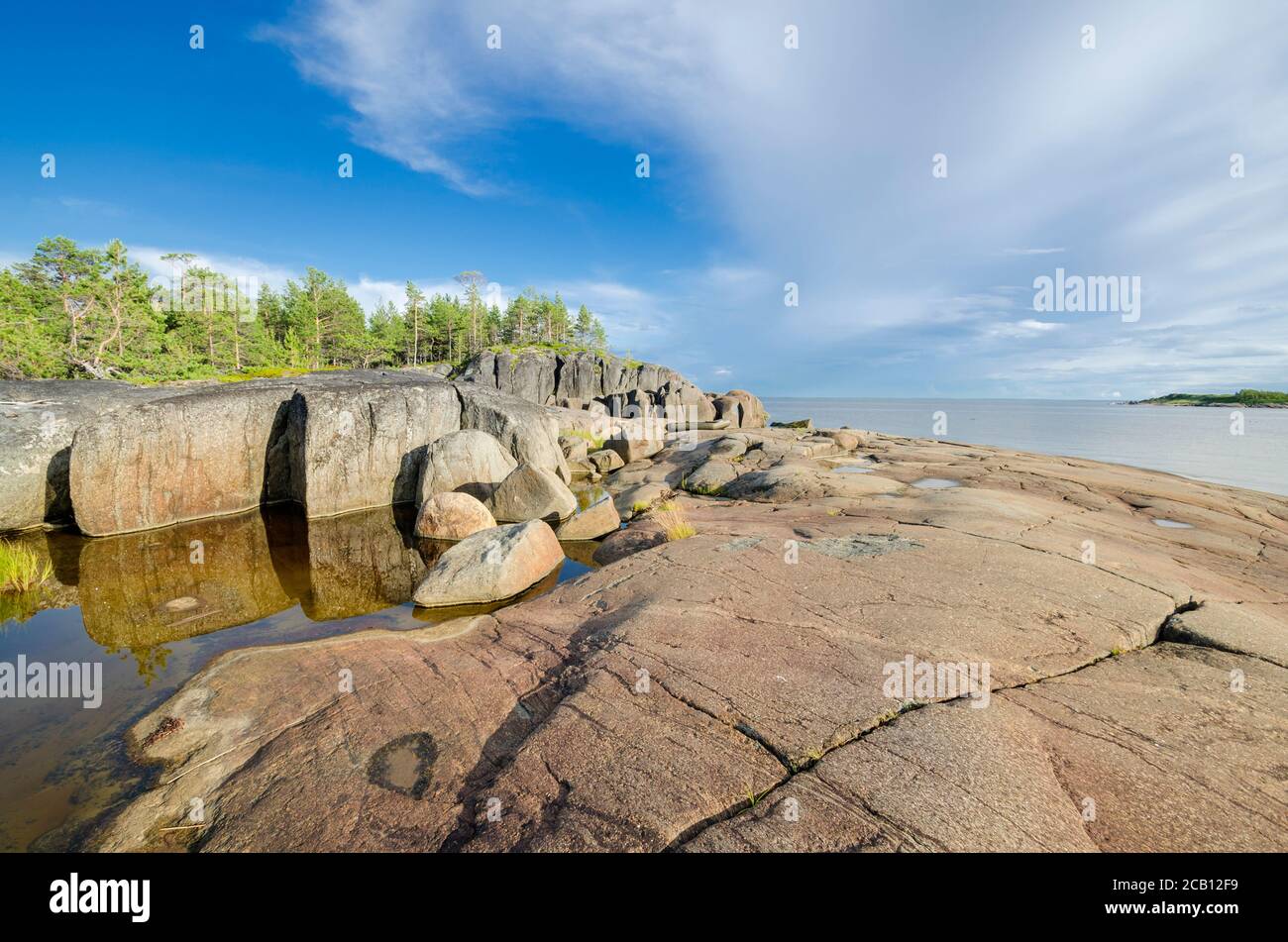 Stones and rocks. The harsh nature of the Arctic Stock Photo - Alamy
