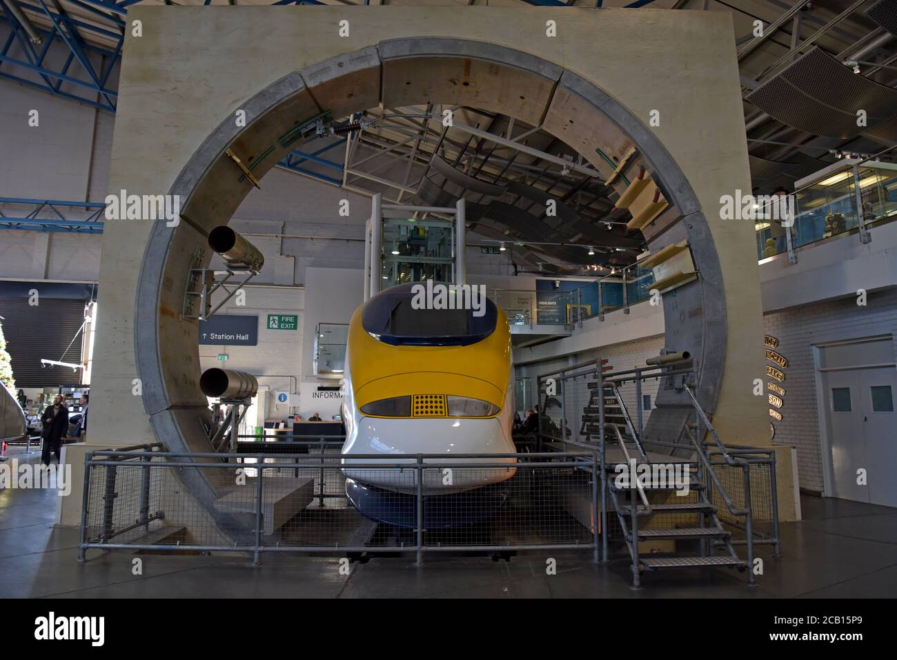 Eurostar class 373 power car 3308 hi-res stock photography and images ...