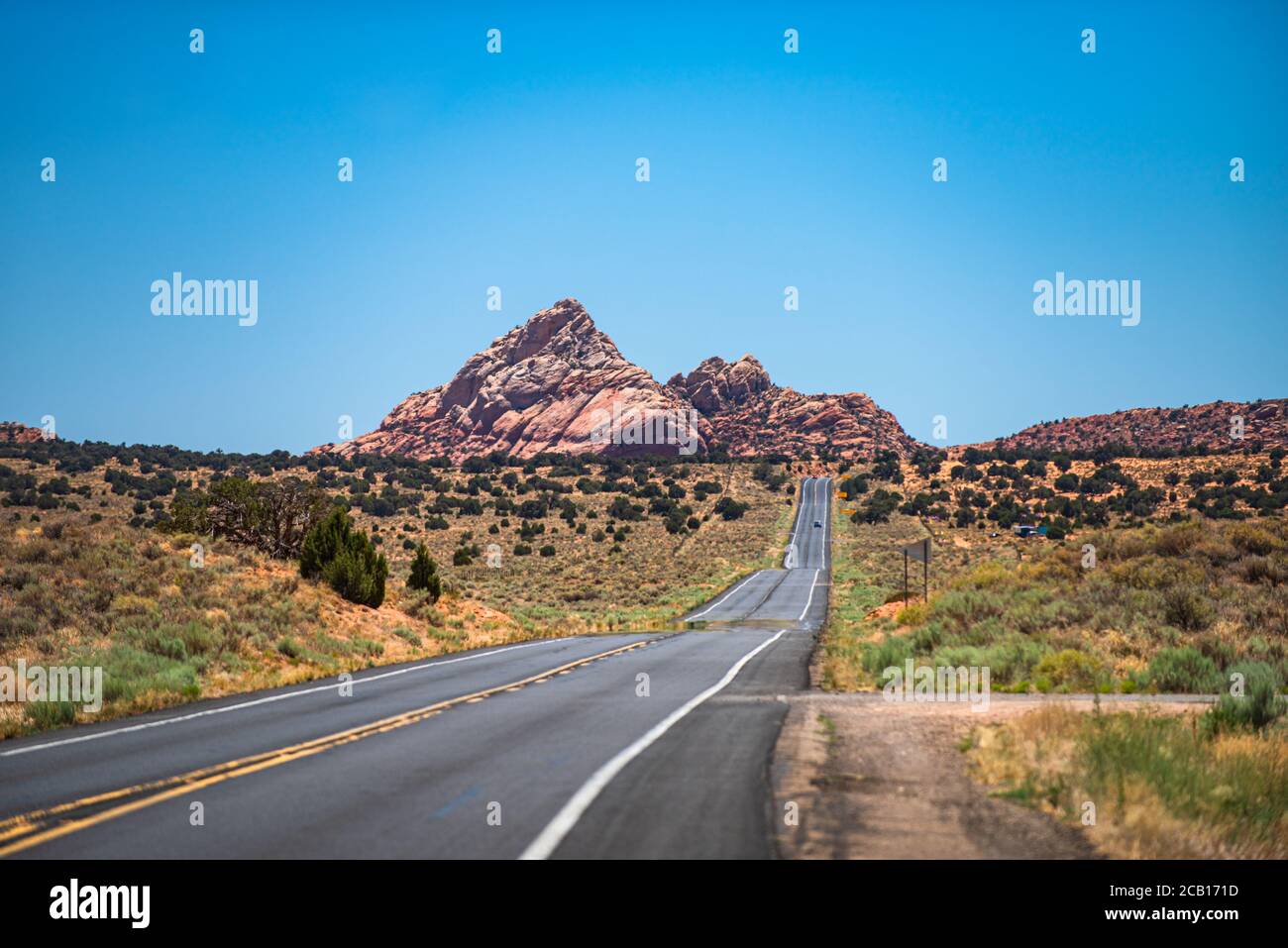 Empty scenic highway in Arizona, USA. Natural american landscape with ...