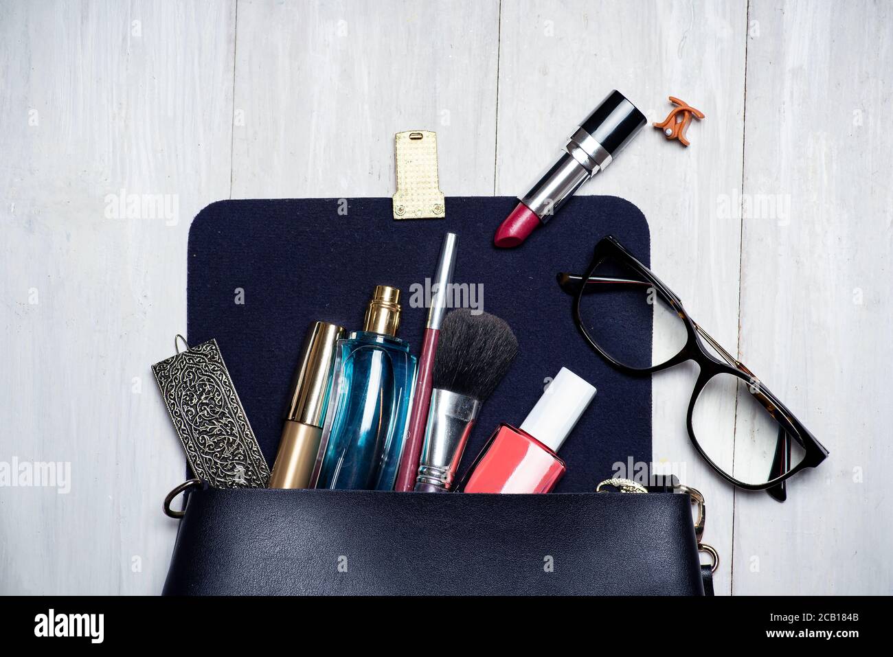 Cosmetic bag hi-res stock photography and images - Alamy