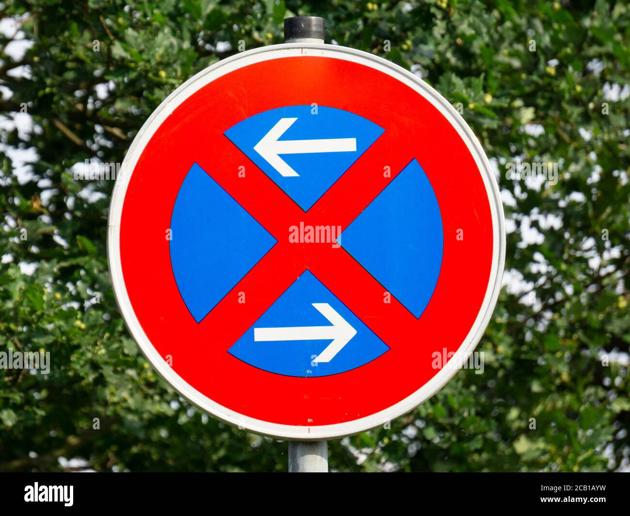 Absolute no stopping, traffic sign, North Rhine-Westphalia, Germany ...