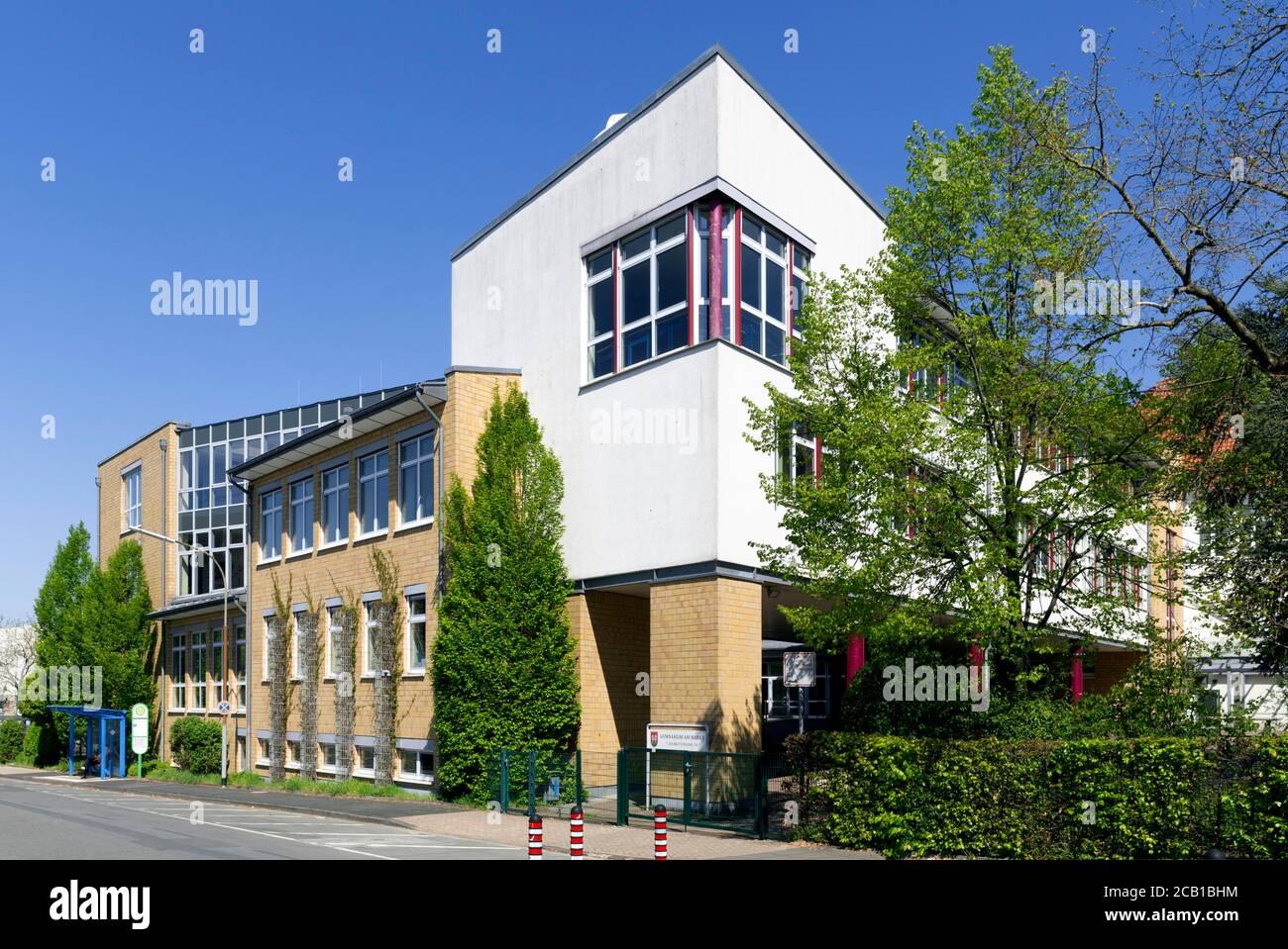 Grammar school on the market, extension building, Buende, East ...