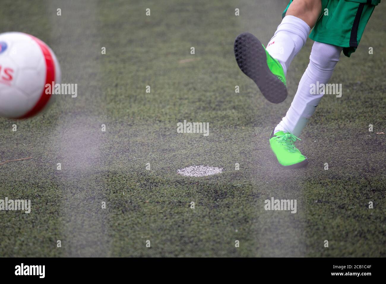 Football action goal scoring hi-res stock photography and images - Alamy
