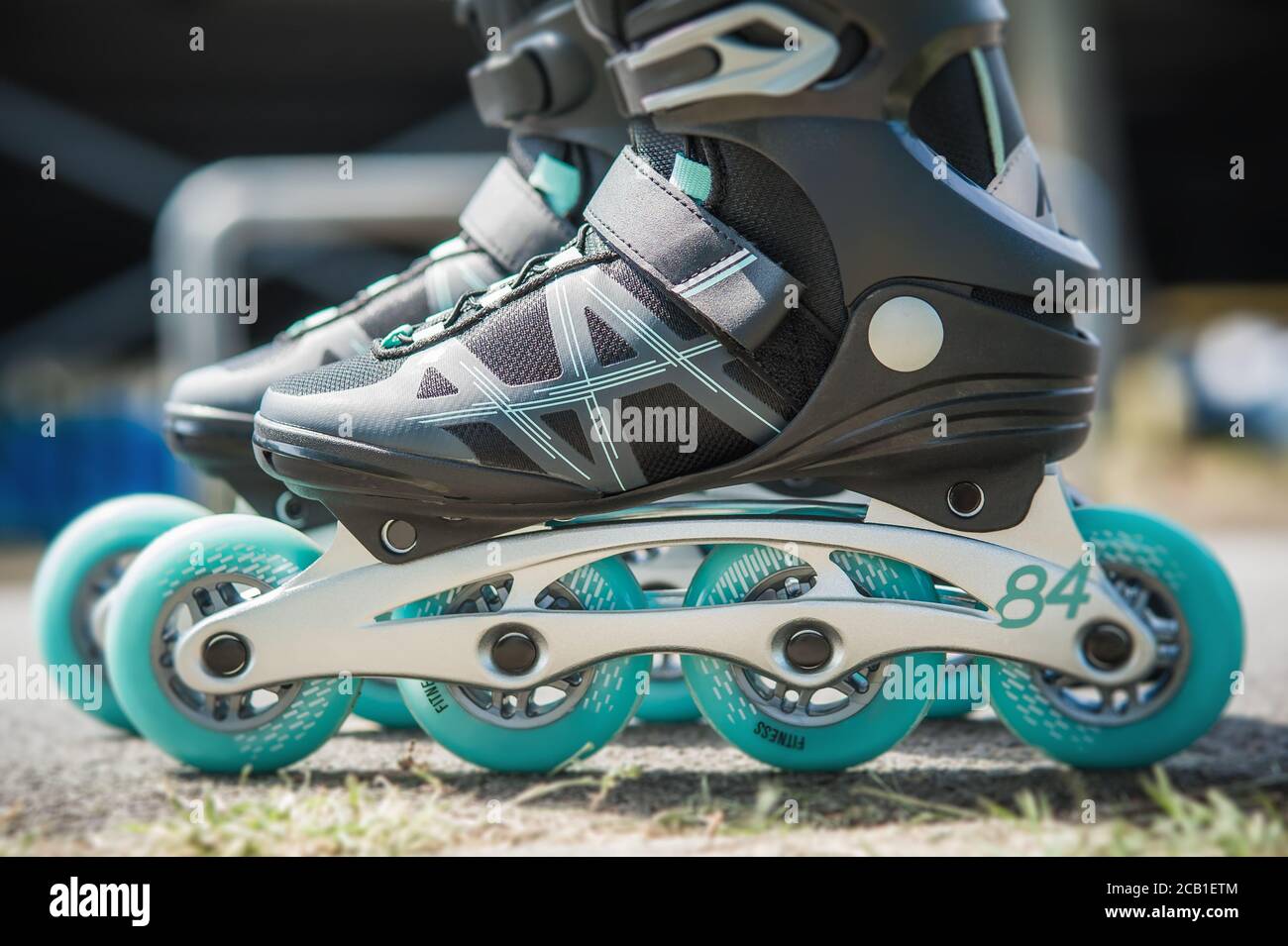 Rollerblade urban park hi-res stock photography and images - Alamy