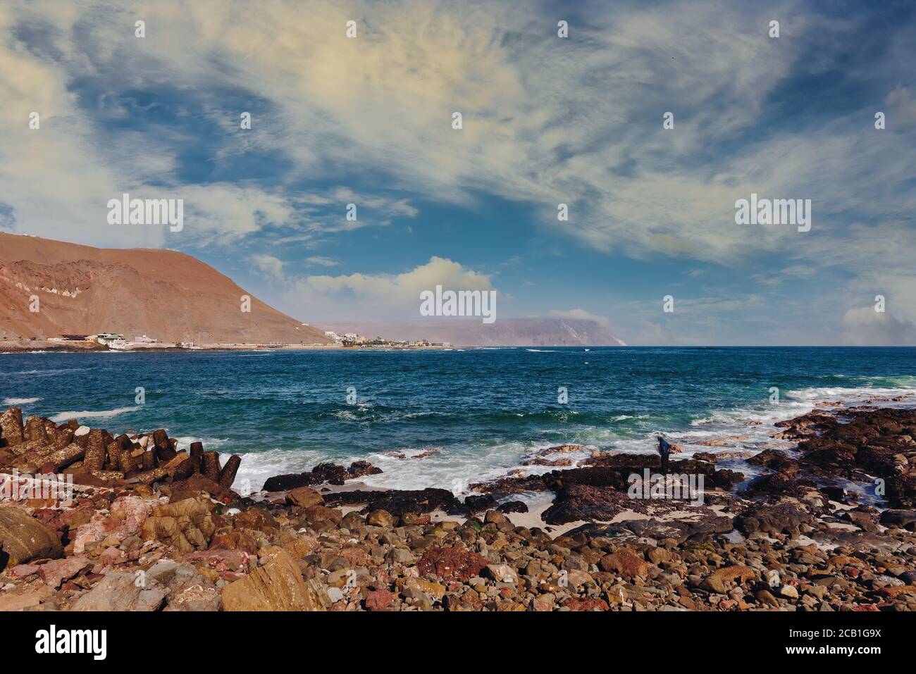 Pacific ocean coast along Chile, Arica Stock Photo - Alamy