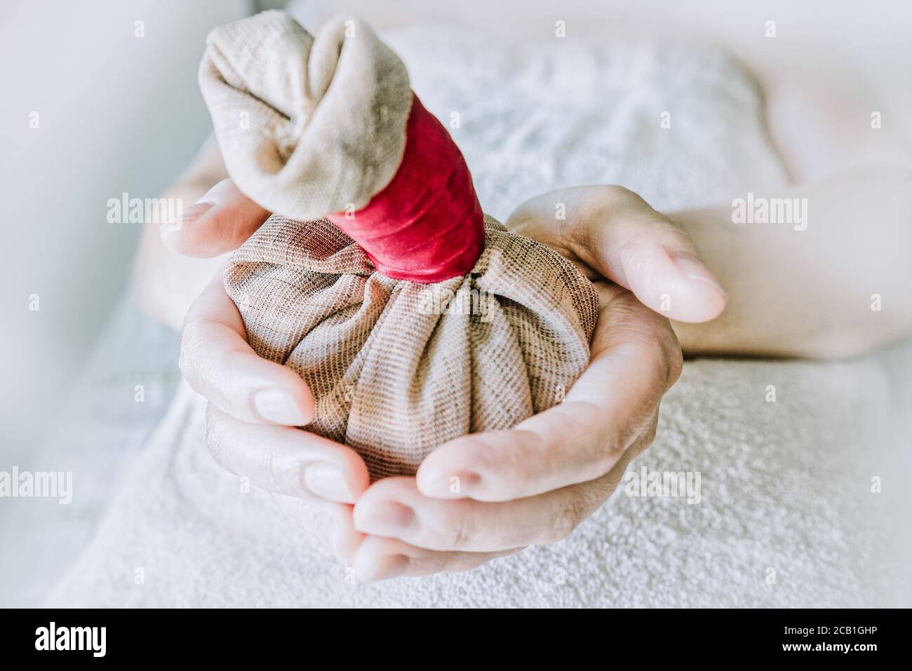 Turmeric india woman food hi-res stock photography and images - Alamy
