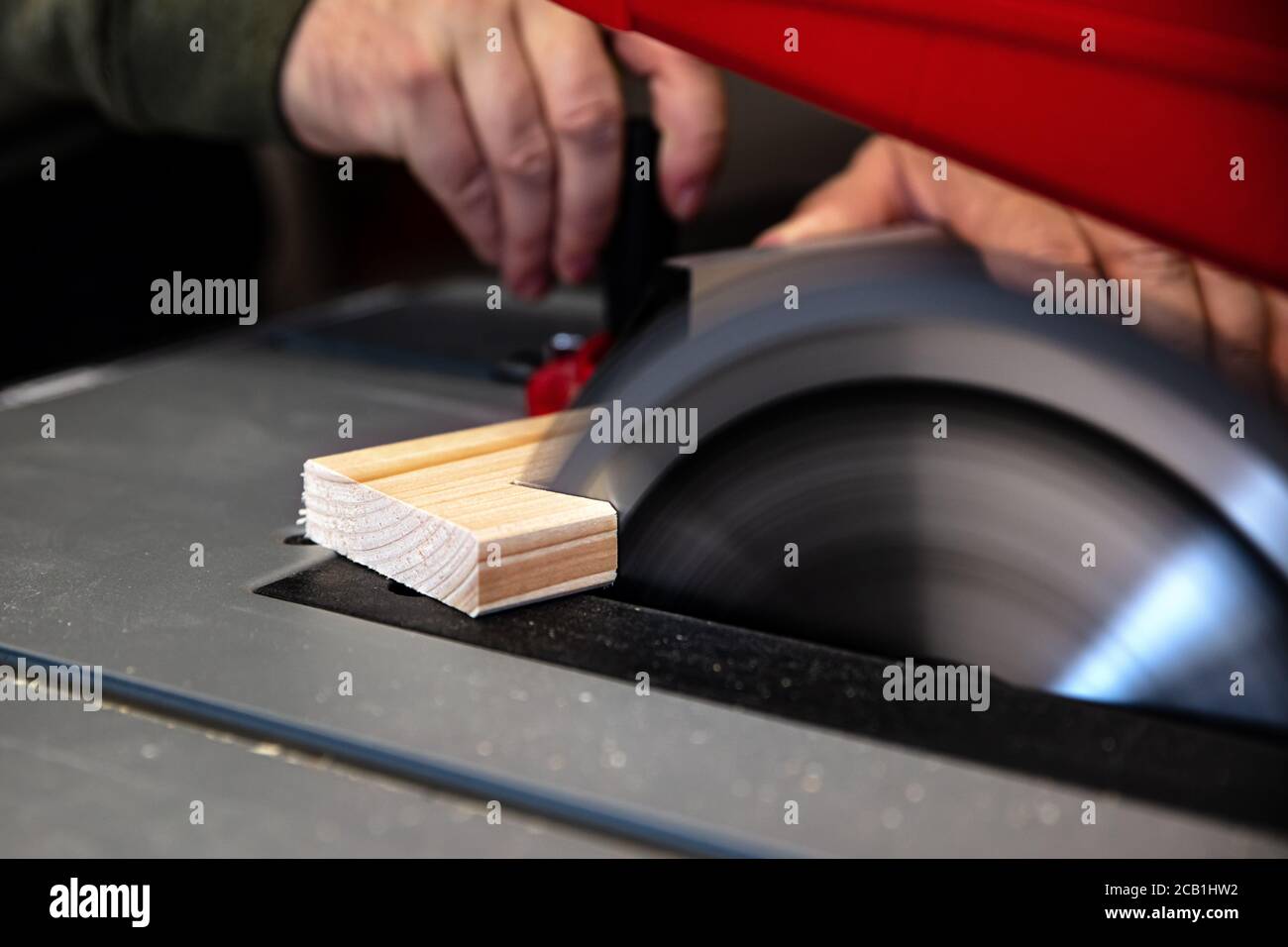 Working at a circular saw bench hi-res stock photography and images - Alamy