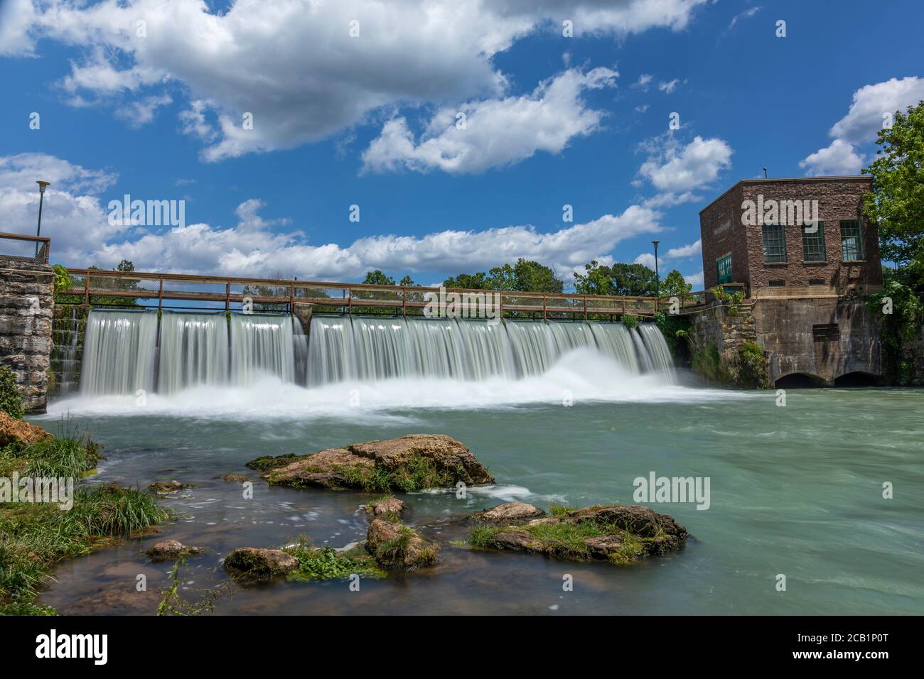 Mammoth Spring Dam Stock Photo - Alamy