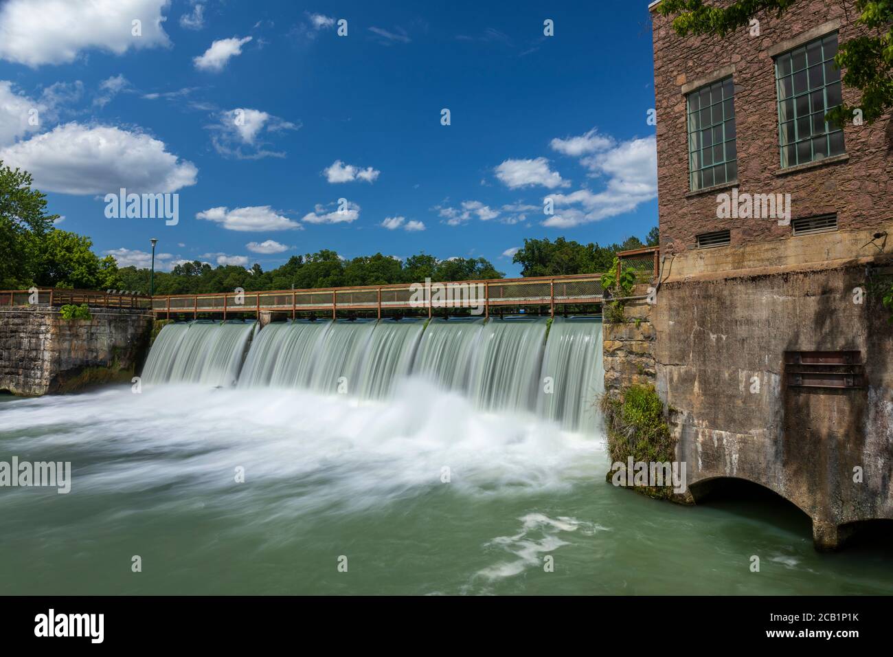 Mammoth Spring Dam Stock Photo - Alamy