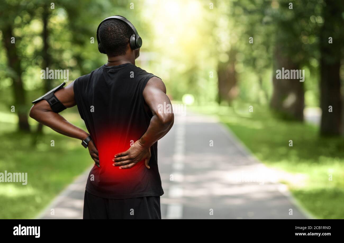 Sore athletic black african man hi-res stock photography and images - Alamy