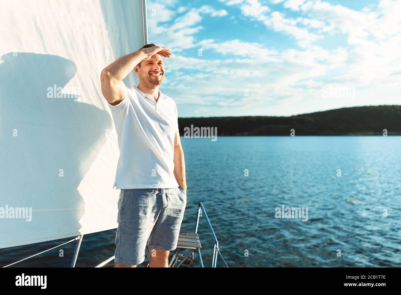 Man yacht hi-res stock photography and images - Alamy