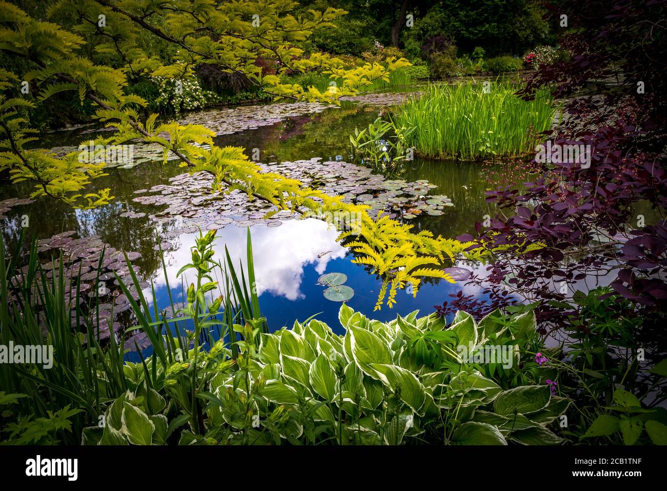 GIVERNY, FRANCE, MAY 21, 2015 : impressionists gardens and ponds of ...